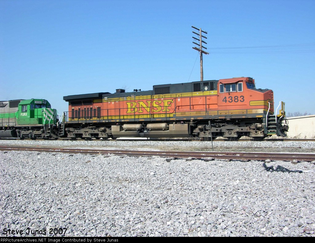 BNSF 4383